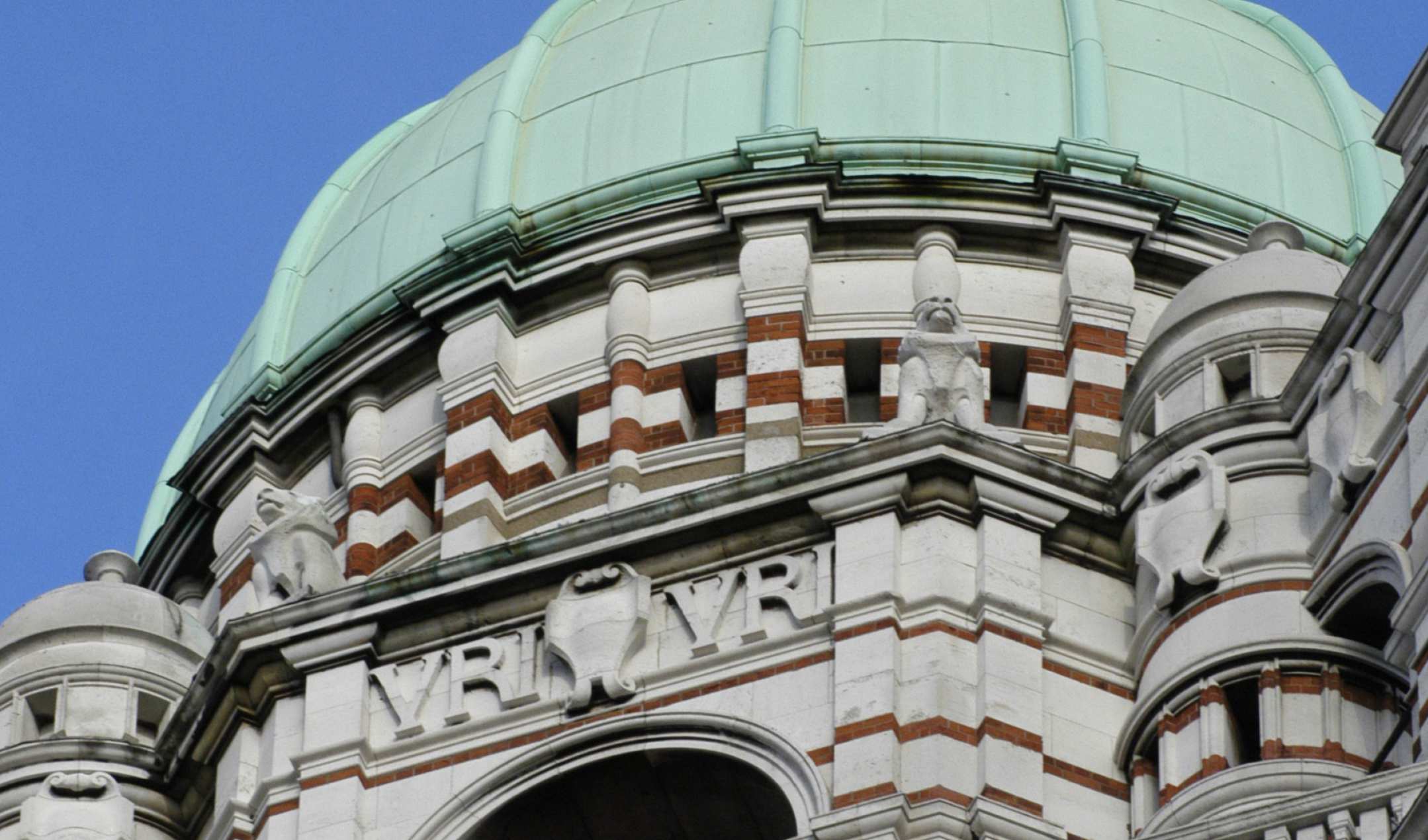 The Queen's Tower | About | Imperial College London