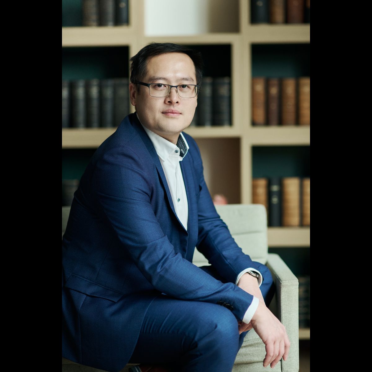 Dr Jiajun Cen